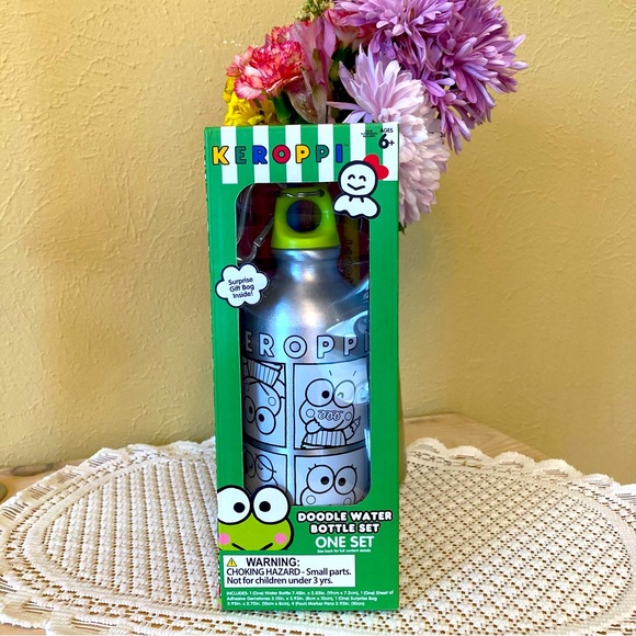 Sanrio | Dining | Nib Keroppi Doodle Water Bottle Set | Poshmark